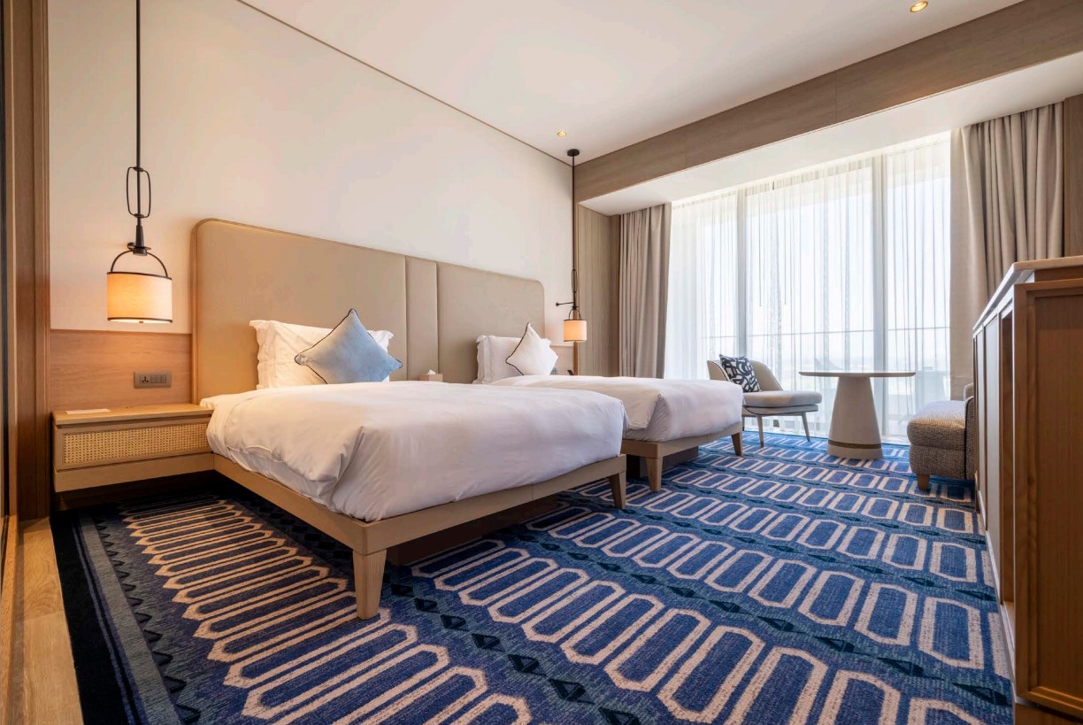 Commercial Flooring Dubai | Office Flooring Designs in UAE | Inter Decor